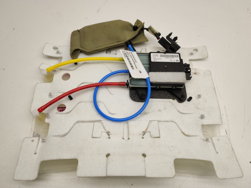 MERCEDES-BENZ E (W212) Seat trim details A0009105102 22326077 - Used ...