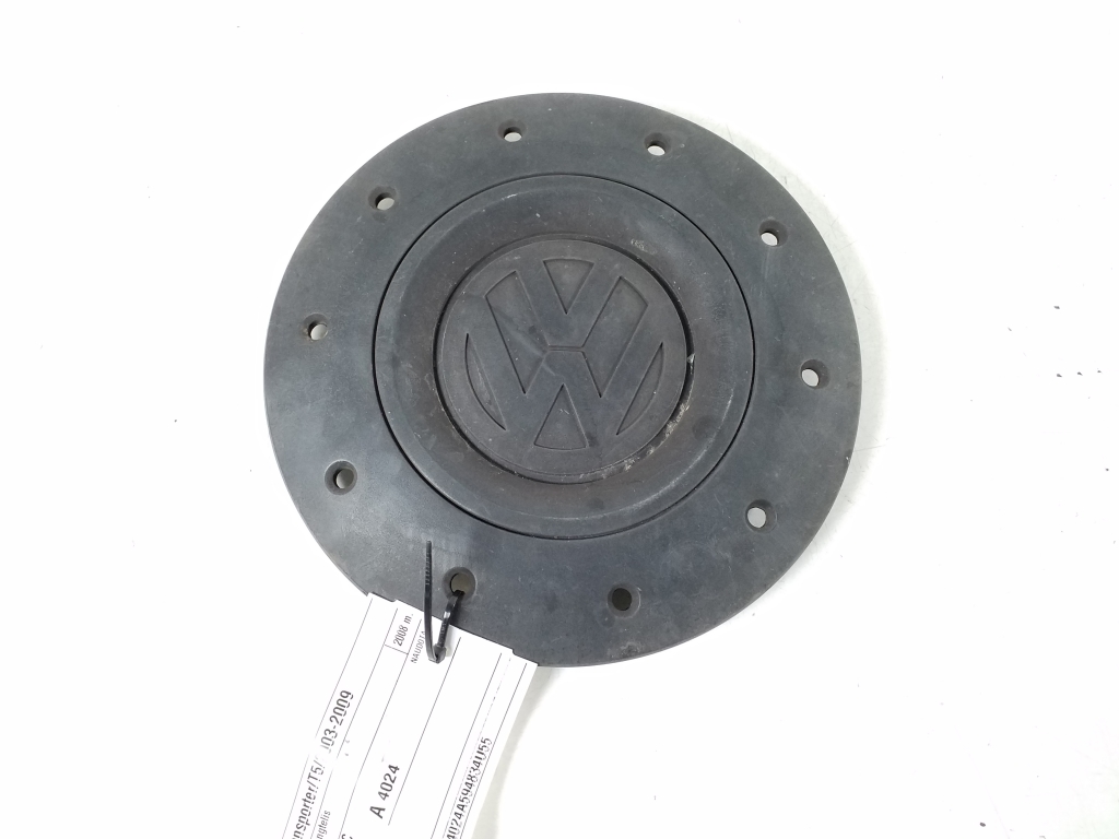 Used Volkswagen Transporter Rim cover 7H0601151C