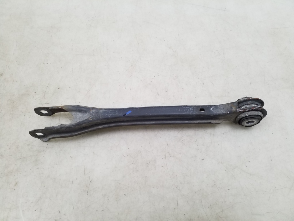 Used Mercedes Benz C-Class The rear axle pulled A2043521205