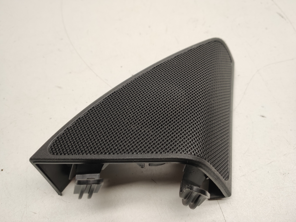 Used Mercedes Benz C-Class Other detail of the front door A2057200248