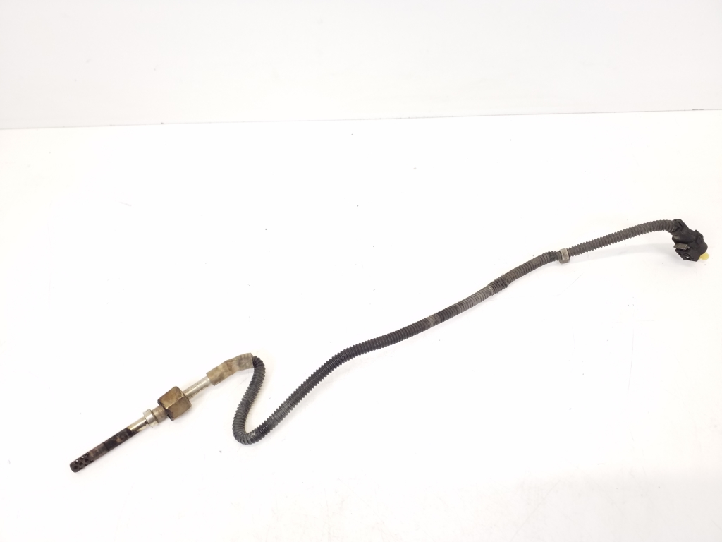 Used Mercedes Benz E-Class Muffler temperature sensor A0009054306