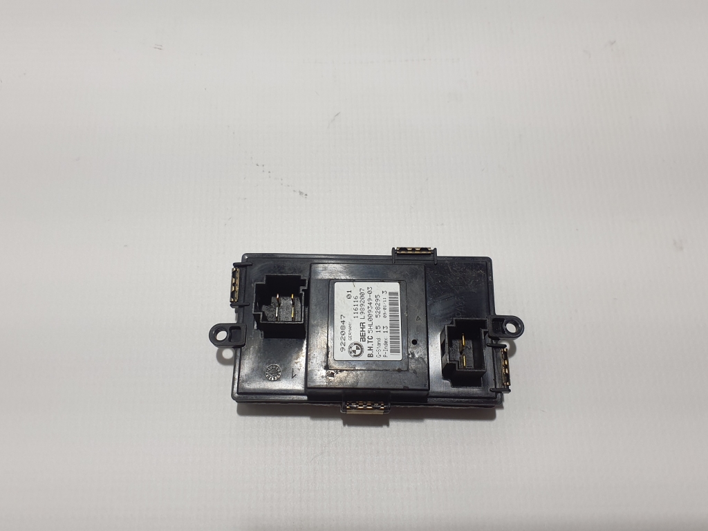 Used BMW 5 SERIES Cabin shoulder motor resistance 9220847