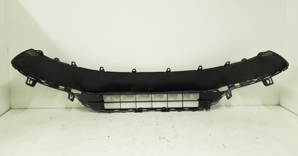 Used Mercedes Benz EQS Front bumper lower spoiler A2968853800