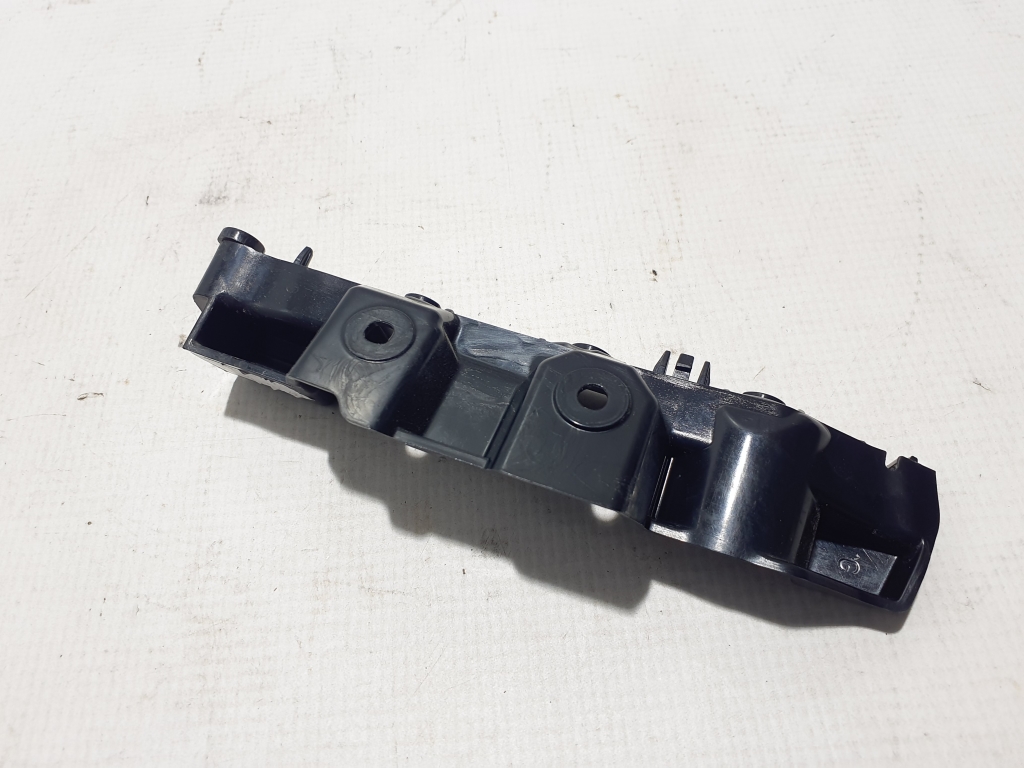 Used Dacia Sandero Front bumper bracket 622231356R