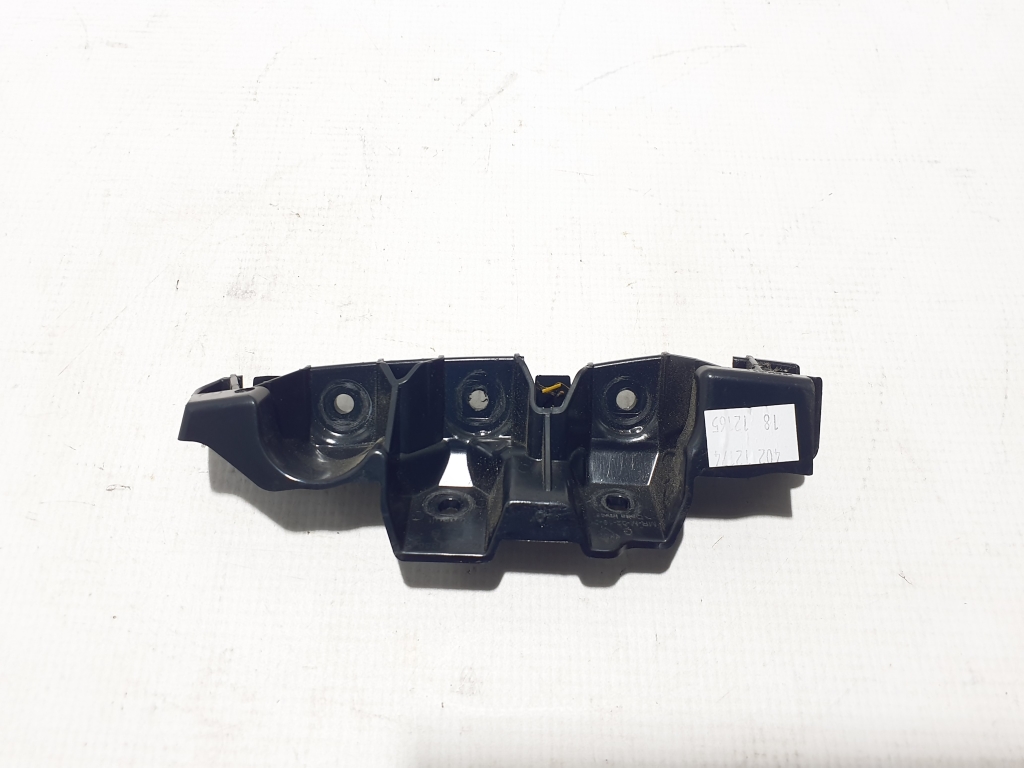 Used Dacia Sandero Front bumper bracket 622231356R