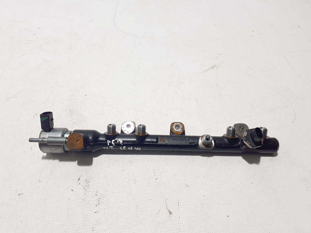 Used RENAULT Master High pressure fuel route 175211218R