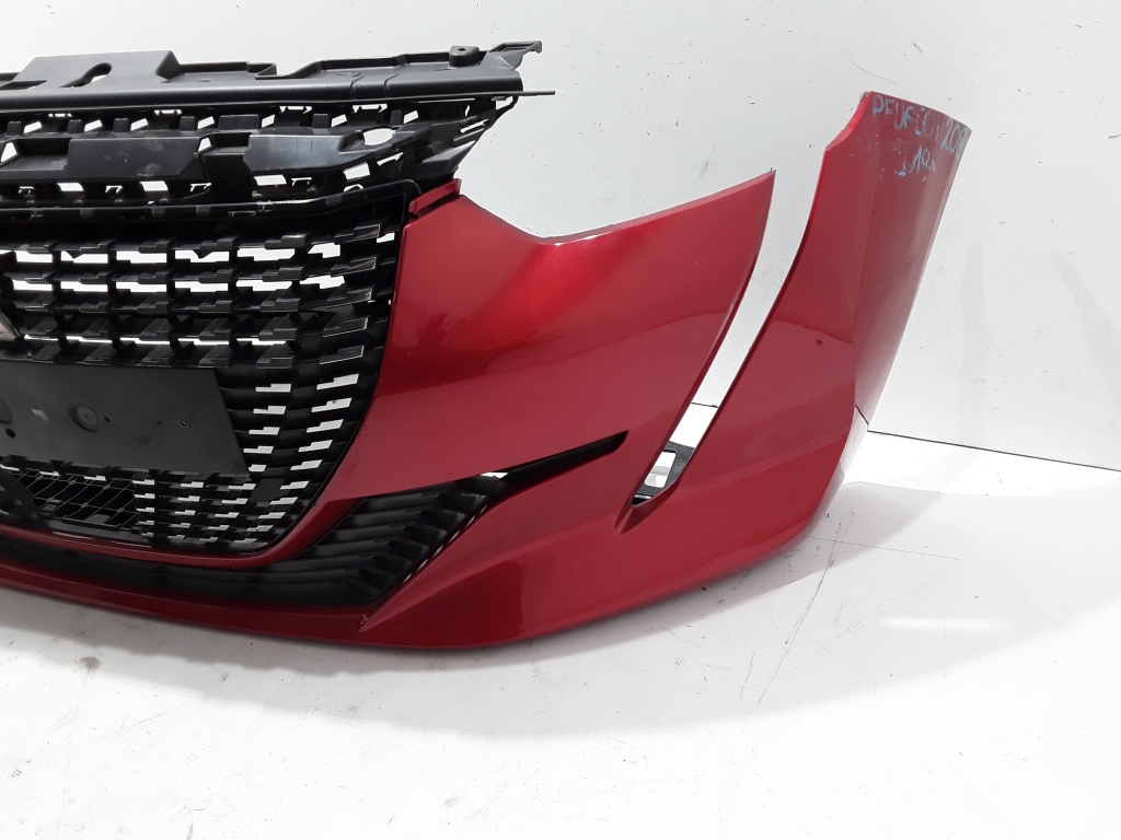 Used Peugeot 208 Front bumper 9828080980