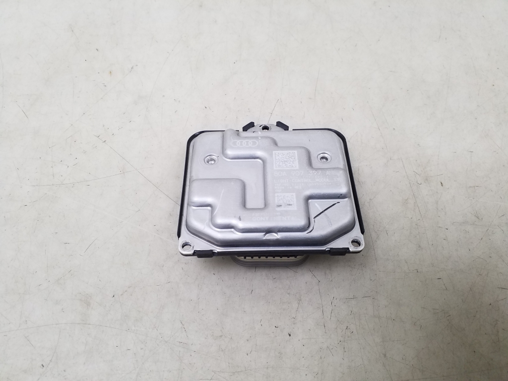 Used AUDI Q5 Light control module 80A907397A