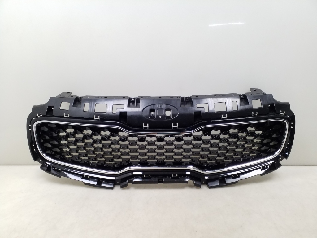 Used Kia Sportage Front grille 86352F1010