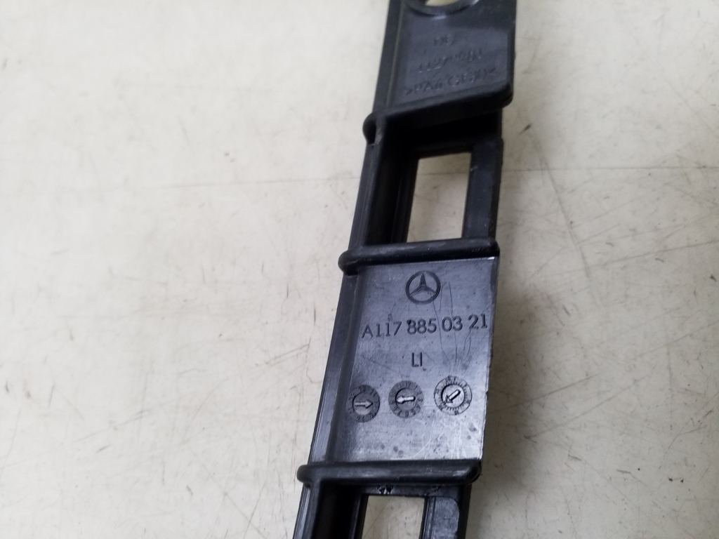 Used Mercedes Benz CLA-Class Rear bumper bracket A1178850321