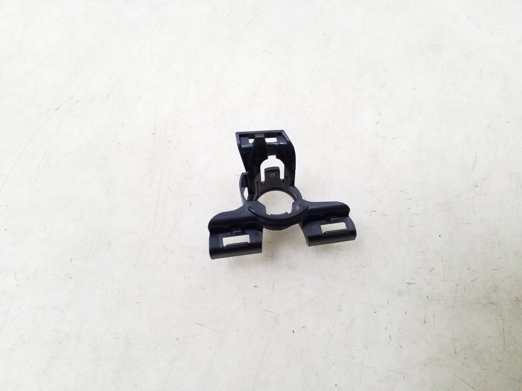 Used Mercedes Benz GLE-Class Front parking sensor holder A1678854407