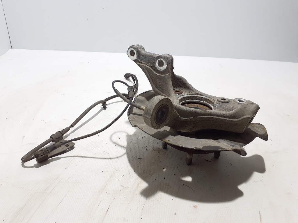 HYUNDAI IONIQ (AE) (2016-present) Front Left Wheel Hub 51710-G7000 ...