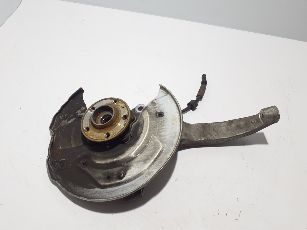 Naudotas VOLVO XC60 Stebulė priekinė 32298139