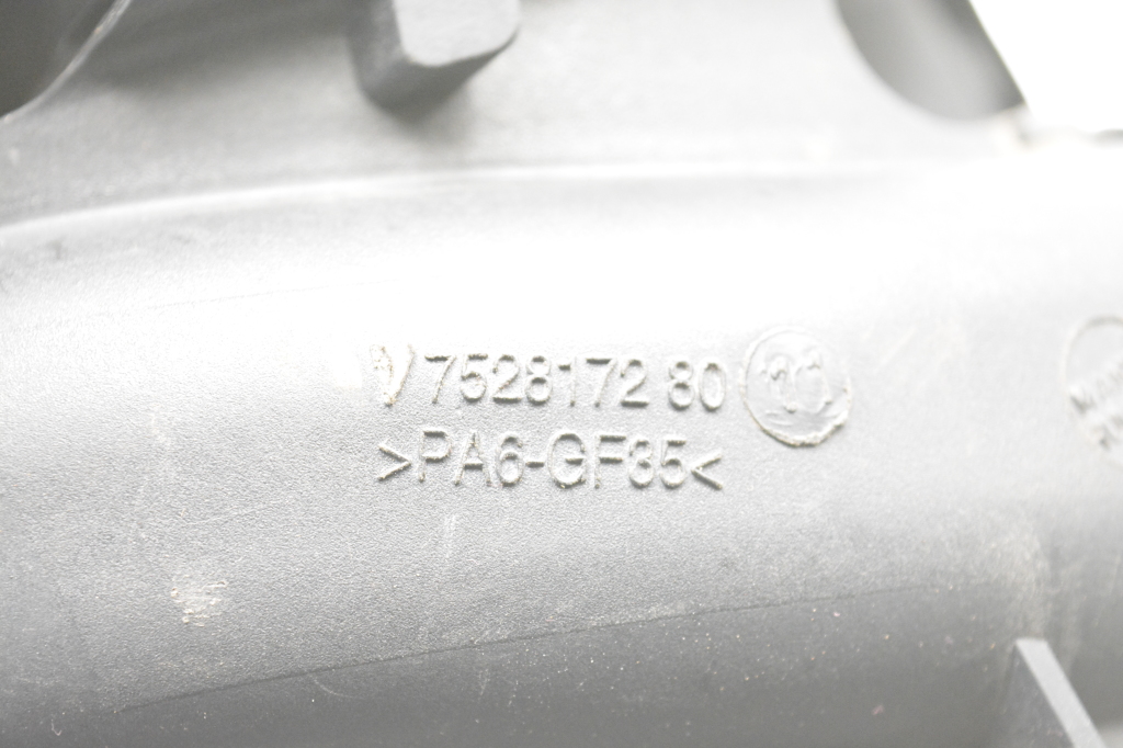 Used Peugeot 308 Intake manifold V7528172