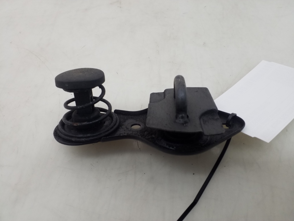Used Mercedes Benz C-Class Other part of the bonnet lock A2038800460