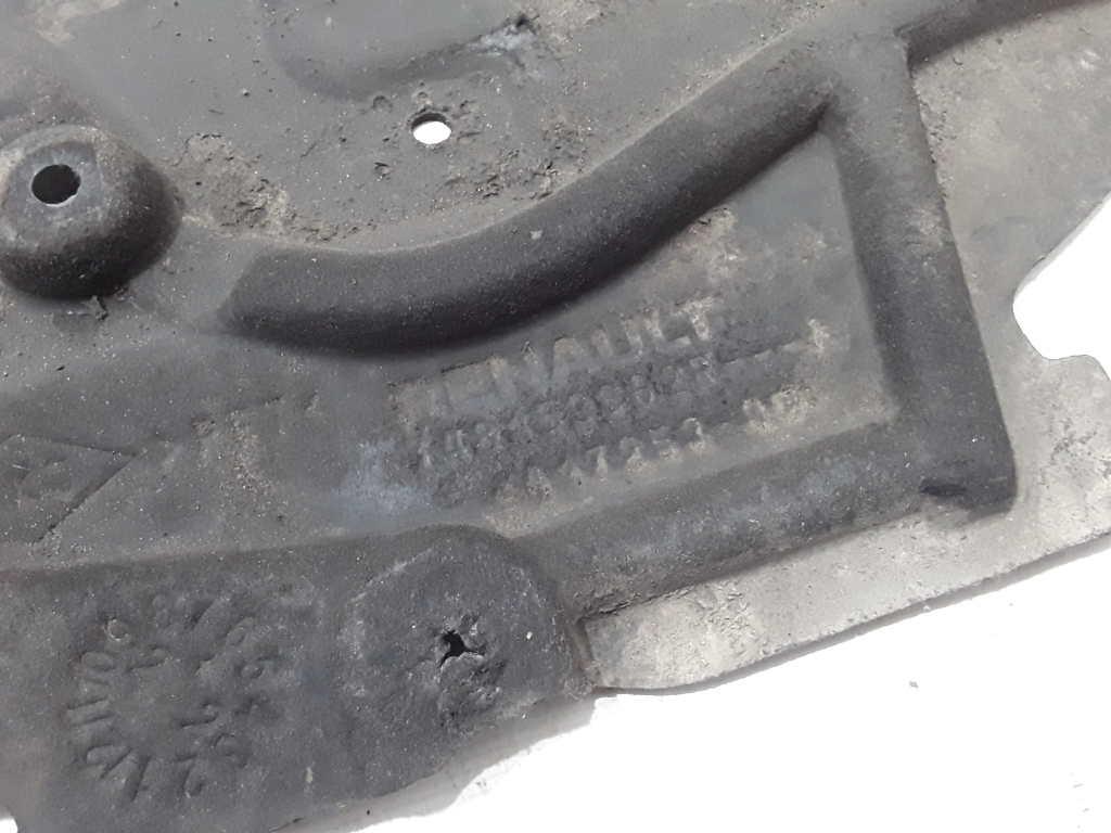 Used RENAULT Megane E-Tech Bottom protection 748153962R