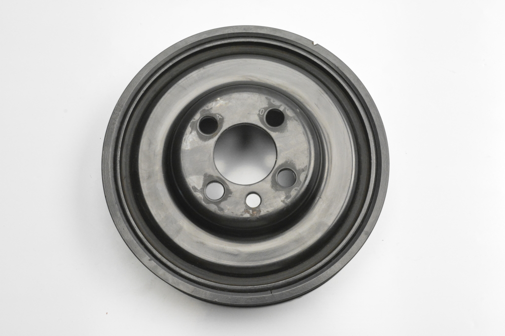 Used Volkswagen Passat Crankshaft Pulley 038105243M