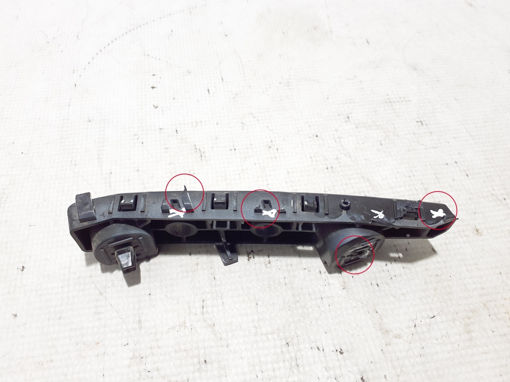Used NISSAN Pulsar Front bumper bracket 622253ZL0A