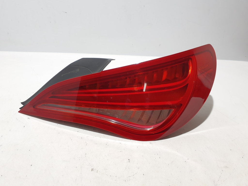 Used Mercedes Benz CLA-Class Rear corner lamp A1179060401
