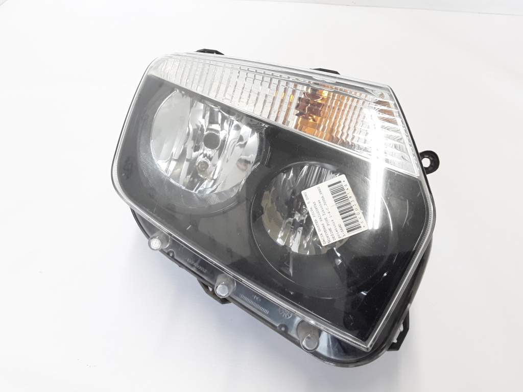 Used Dacia Duster Headlights 260101891R