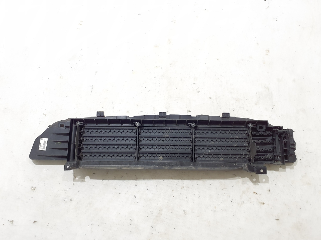 VOLVO XC40 1 generation (2017-2024) Radiator air diverter 31455424 ...