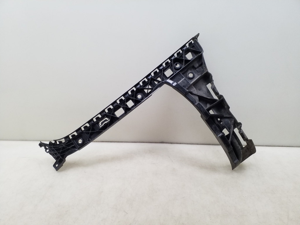 Used Mercedes Benz E-Class Rear bumper bracket A2138850463