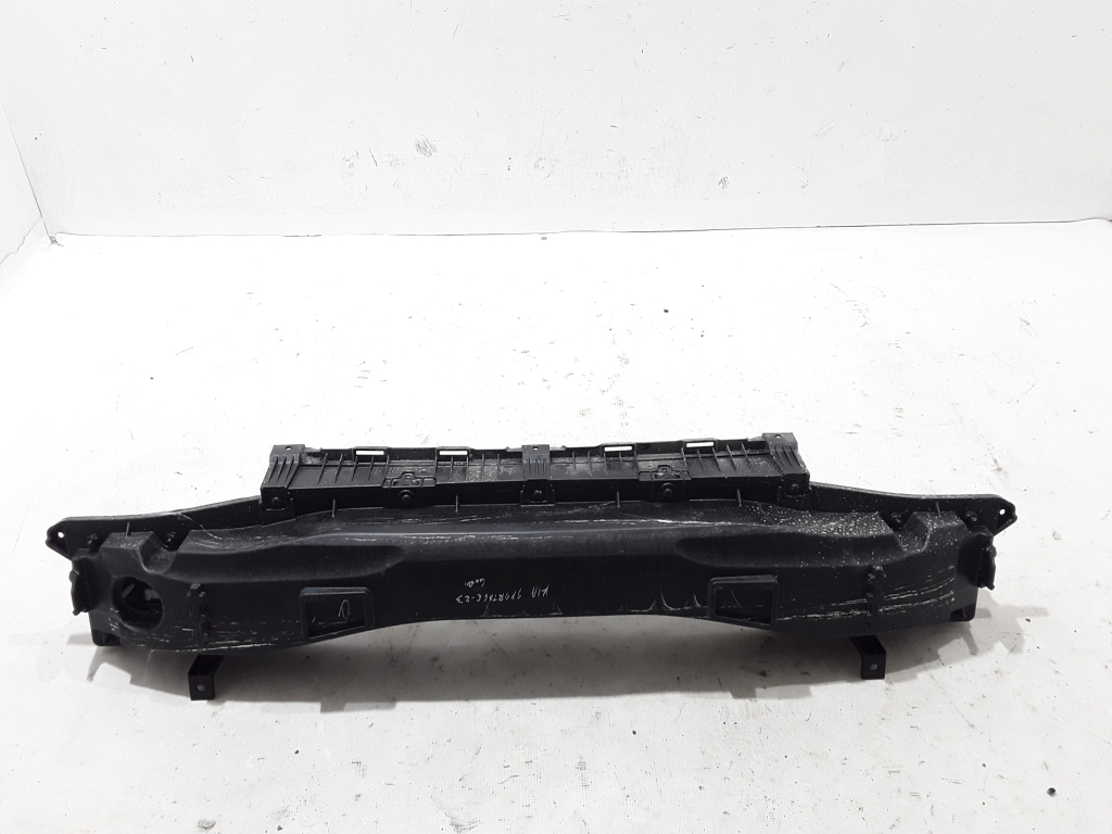 Used Kia Sportage Rear bumper beam 86630R2000