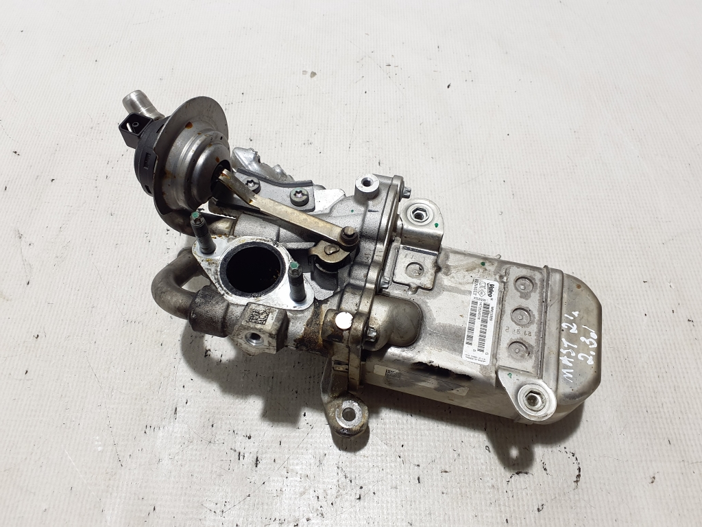 Used RENAULT Master EGR valve cooler 147353457R