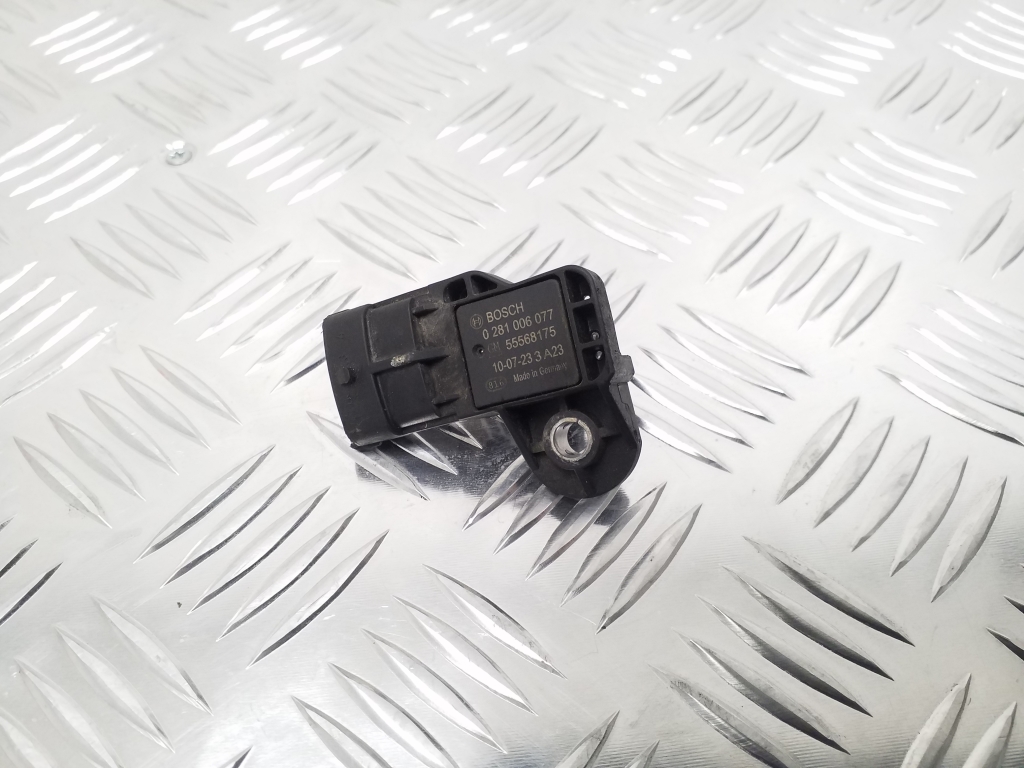 Used Opel Astra Air pressure sensor 55568175