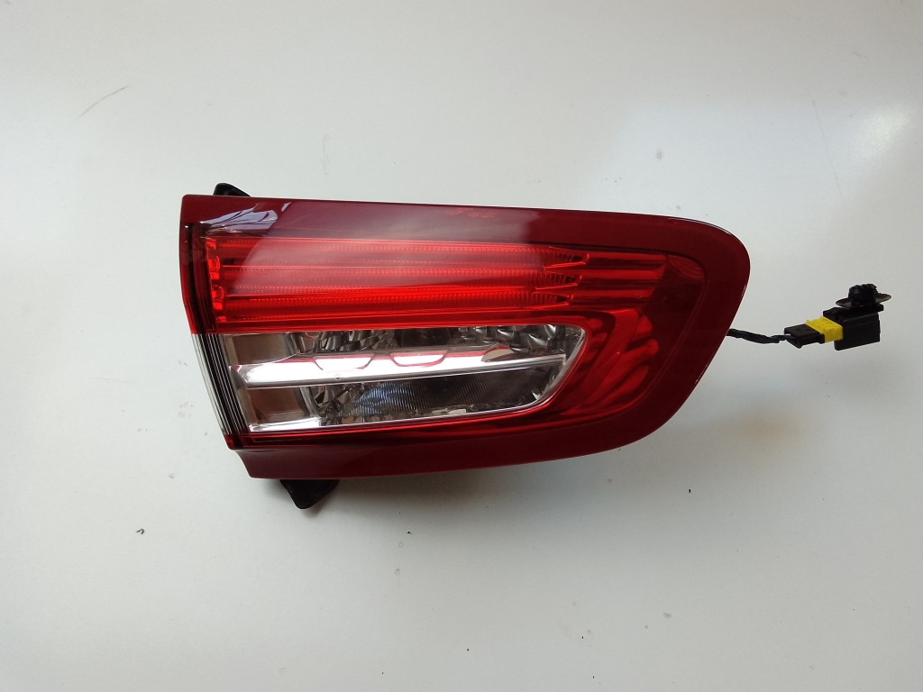 Used Citroen DS5 Rear light on cover 9803168080