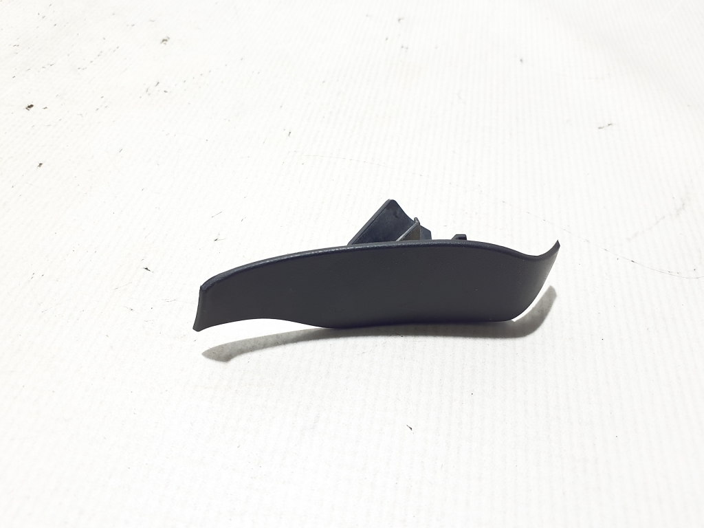 Used Volkswagen Passat Hood trim 3G0823316C