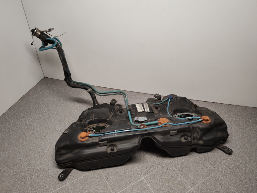 Used Mercedes Benz E-Class Fuel tank A2184700501