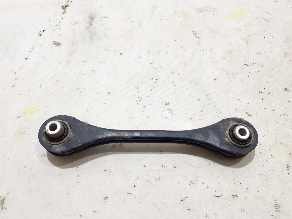 Used Volkswagen Passat The rear axle pulled 5Q0501529F