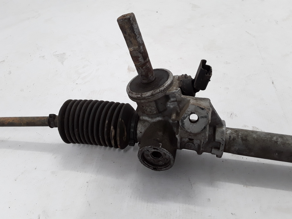 Used RENAULT Clio Steering column 7711135463
