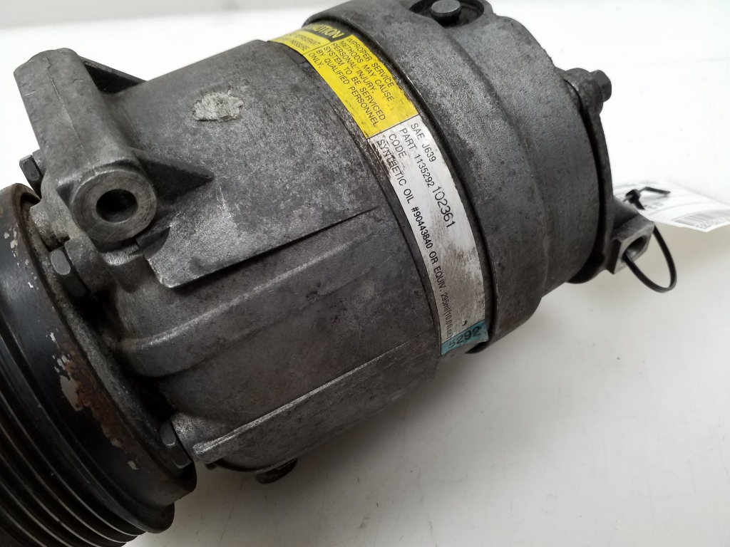 Used Opel Vectra Air conditioner compressor 90443840