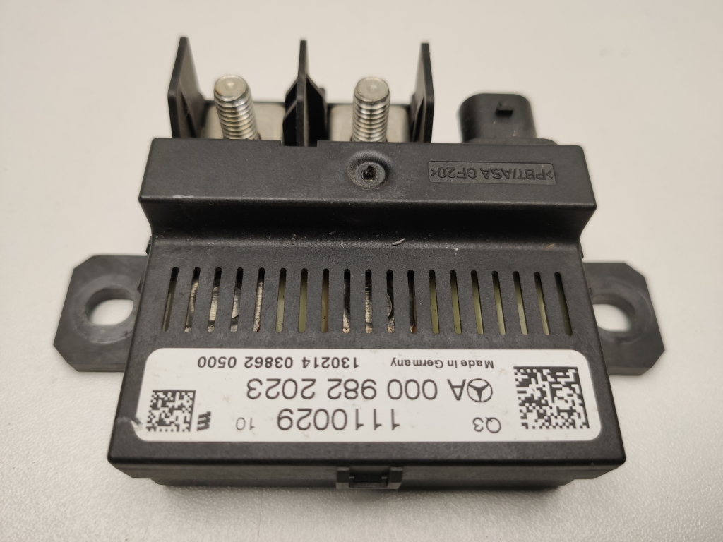 Used Mercedes Benz ML-Class Relay A0009822023