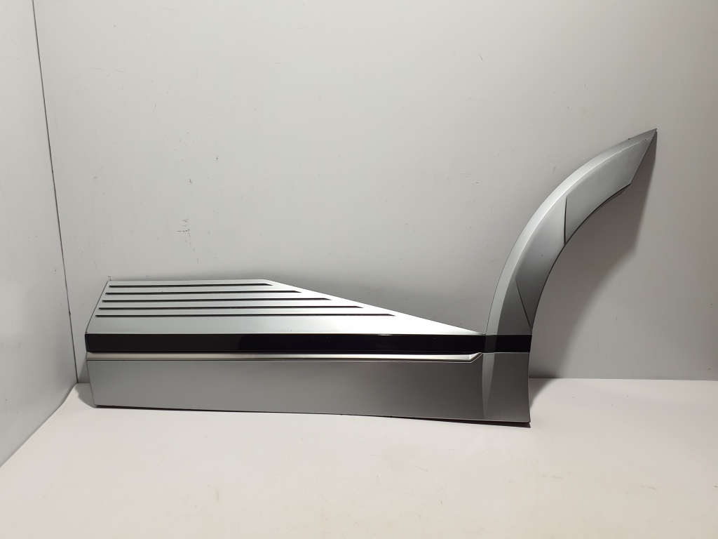 Used Hyundai IONIQ 5 Rear side door strip 87731GI100