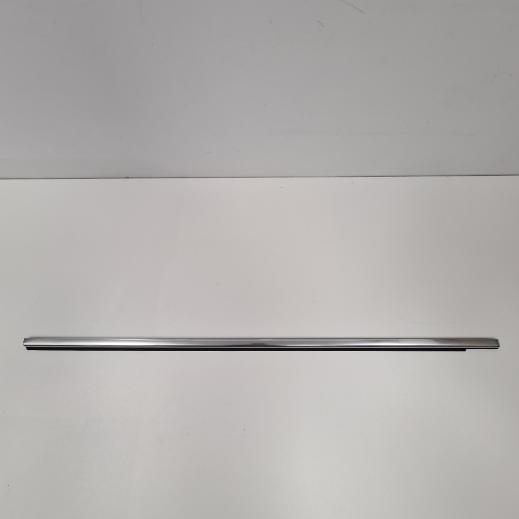 Used Mercedes Benz V-Class Rear side door strip to glass outer A4476900180