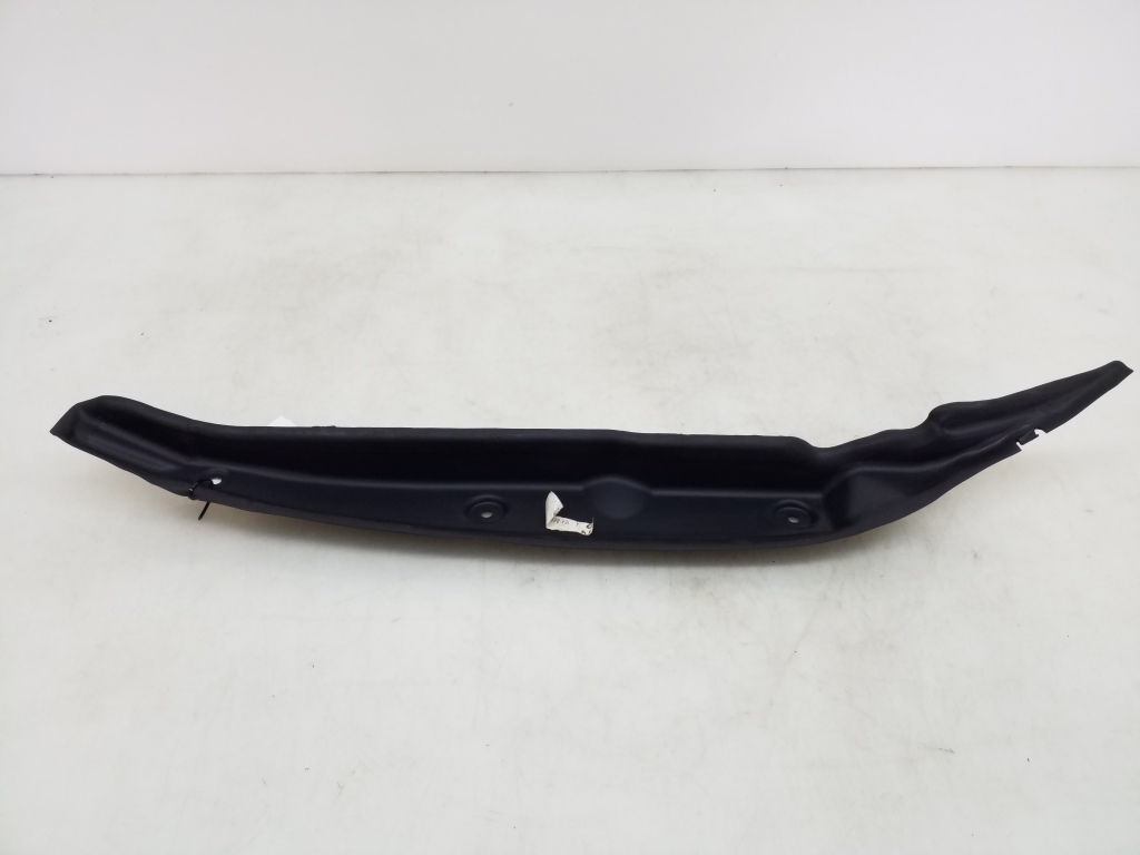 Used Mercedes Benz ML-Class Other part of the front wing A1648890425