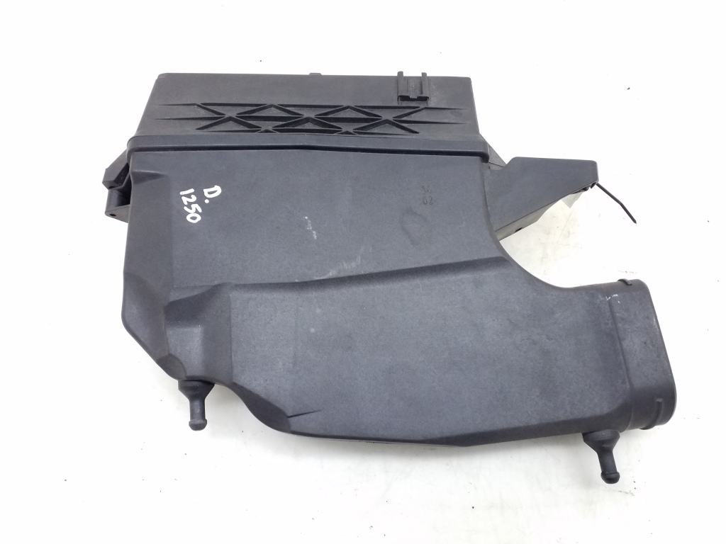 Naudotas Mercedes Benz ML-Class Oro filtro korpusas A6420903601