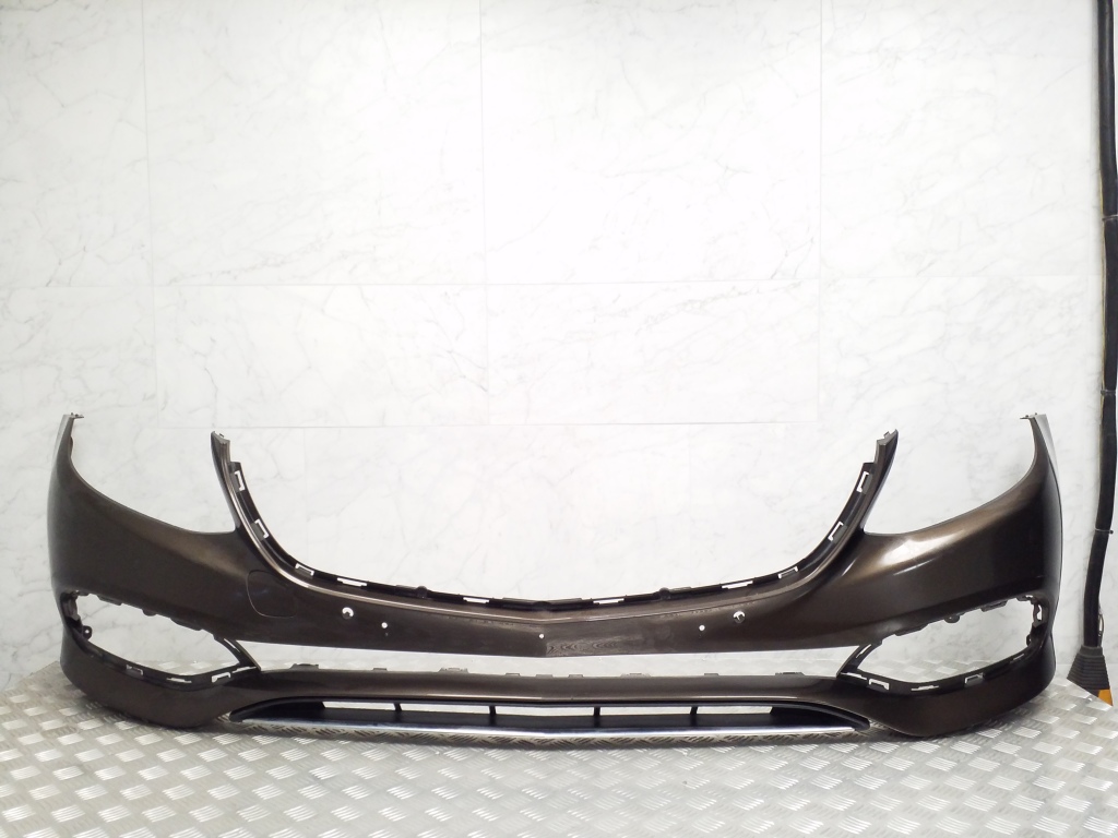 Used Mercedes Benz E-Class Front bumper A2138850038