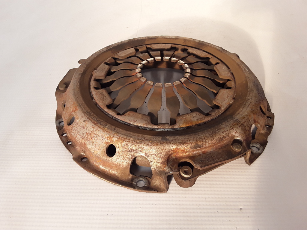 Used RENAULT Megane Clutch disc 8200187171