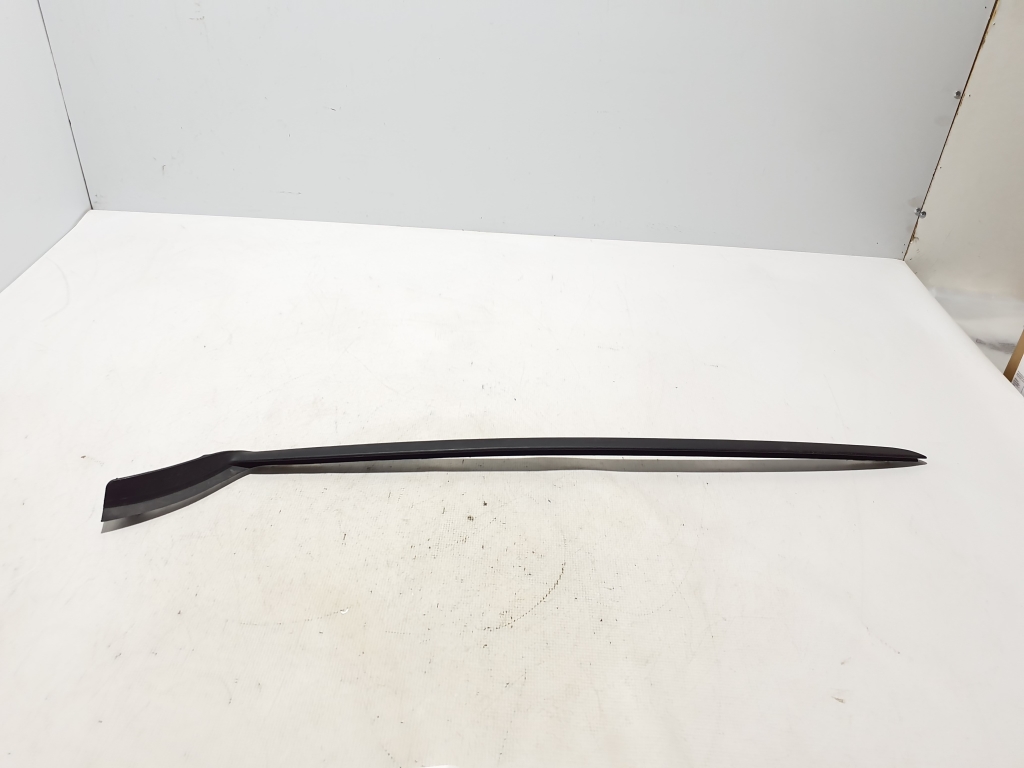 Used VOLVO XC40 Gear lever trim 31448940