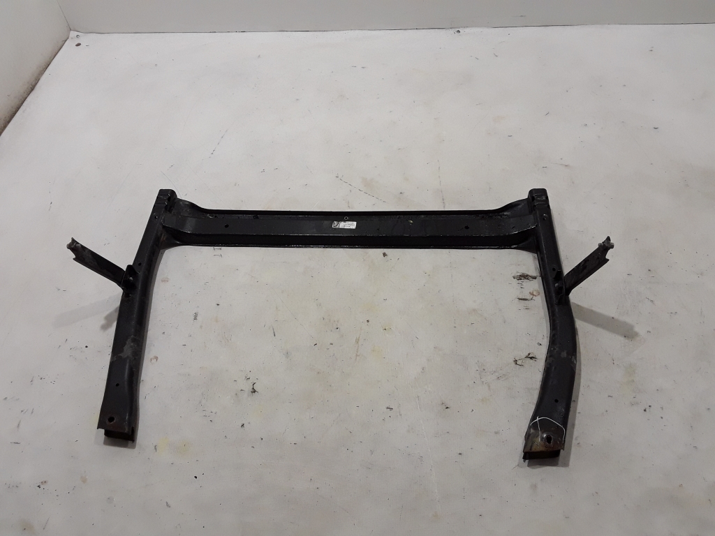 Used VOLVO XC40 Cooling radiator bracket 32221552