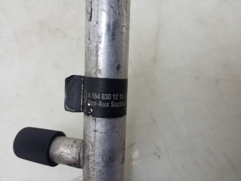 Used Mercedes Benz ML-Class Hose for air conditioning A1648301215