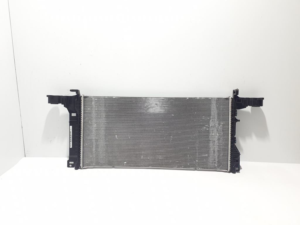 Used VOLVO XC40 Cooling radiator 32249456