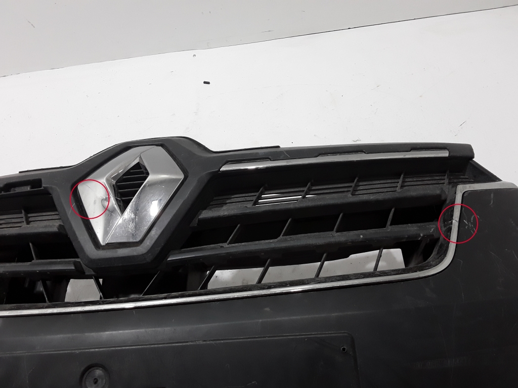 Used RENAULT Express Front bumper 620220594R
