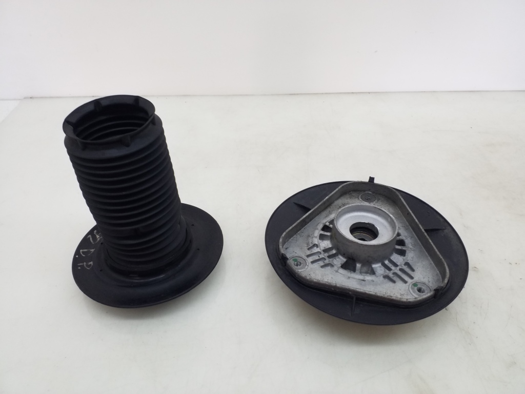 Used Mercedes Benz E-Class Front shock absorber support cushion with ...