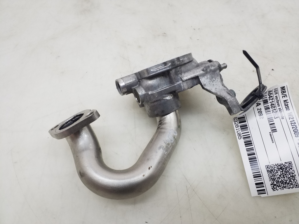 Used Mercedes Benz E-Class EGR valve valve A6421401263