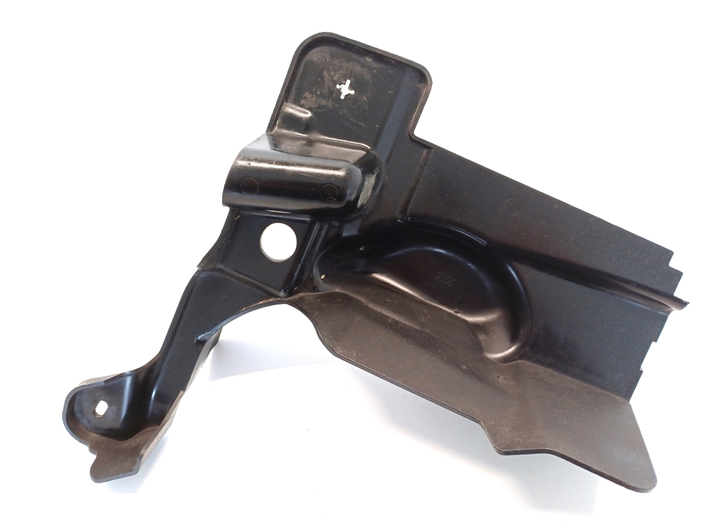 Used VOLVO XC40 Trim under the bonnet 31469051